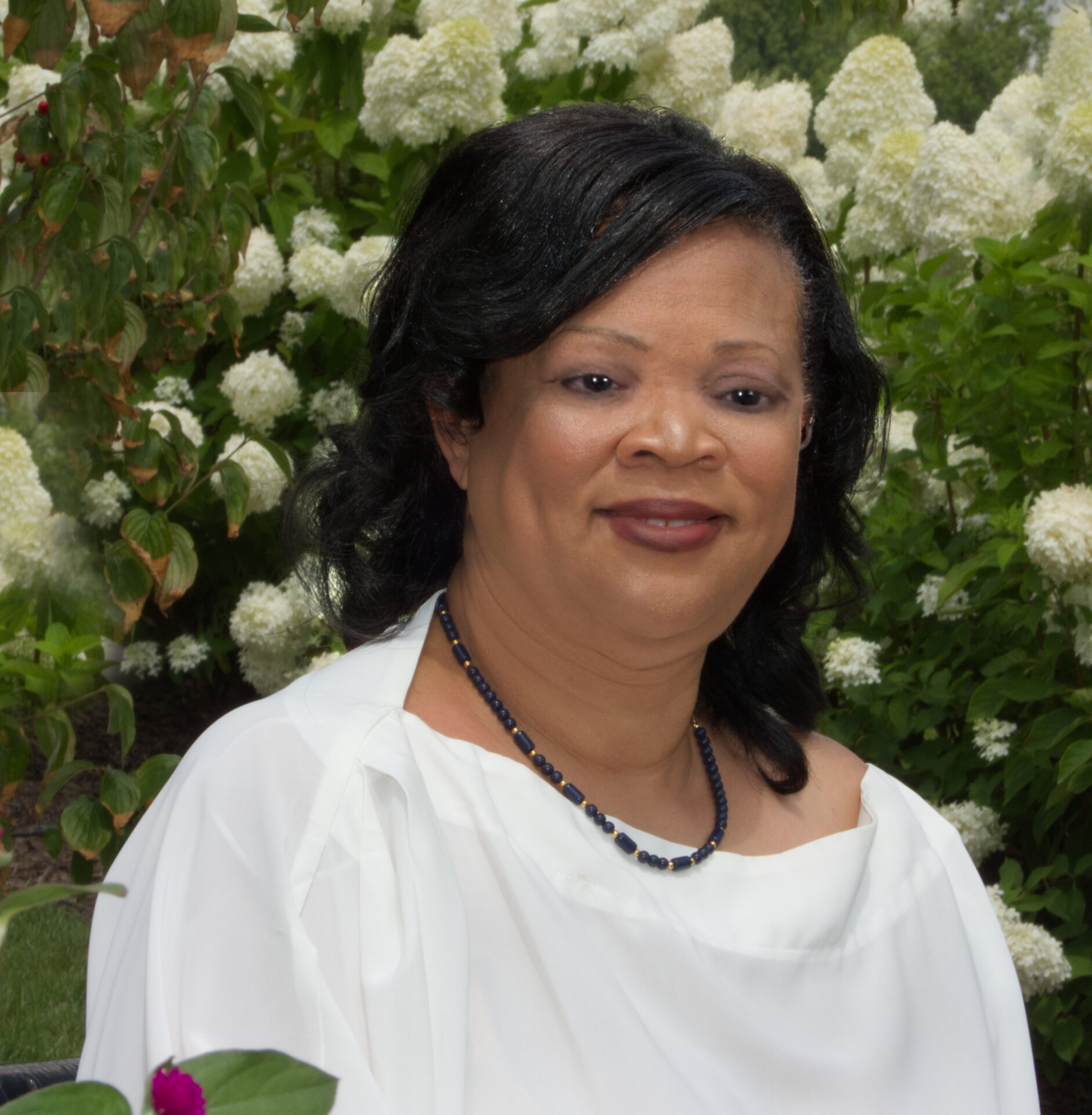 Black and White women in the workplace - Notable Careers Mag